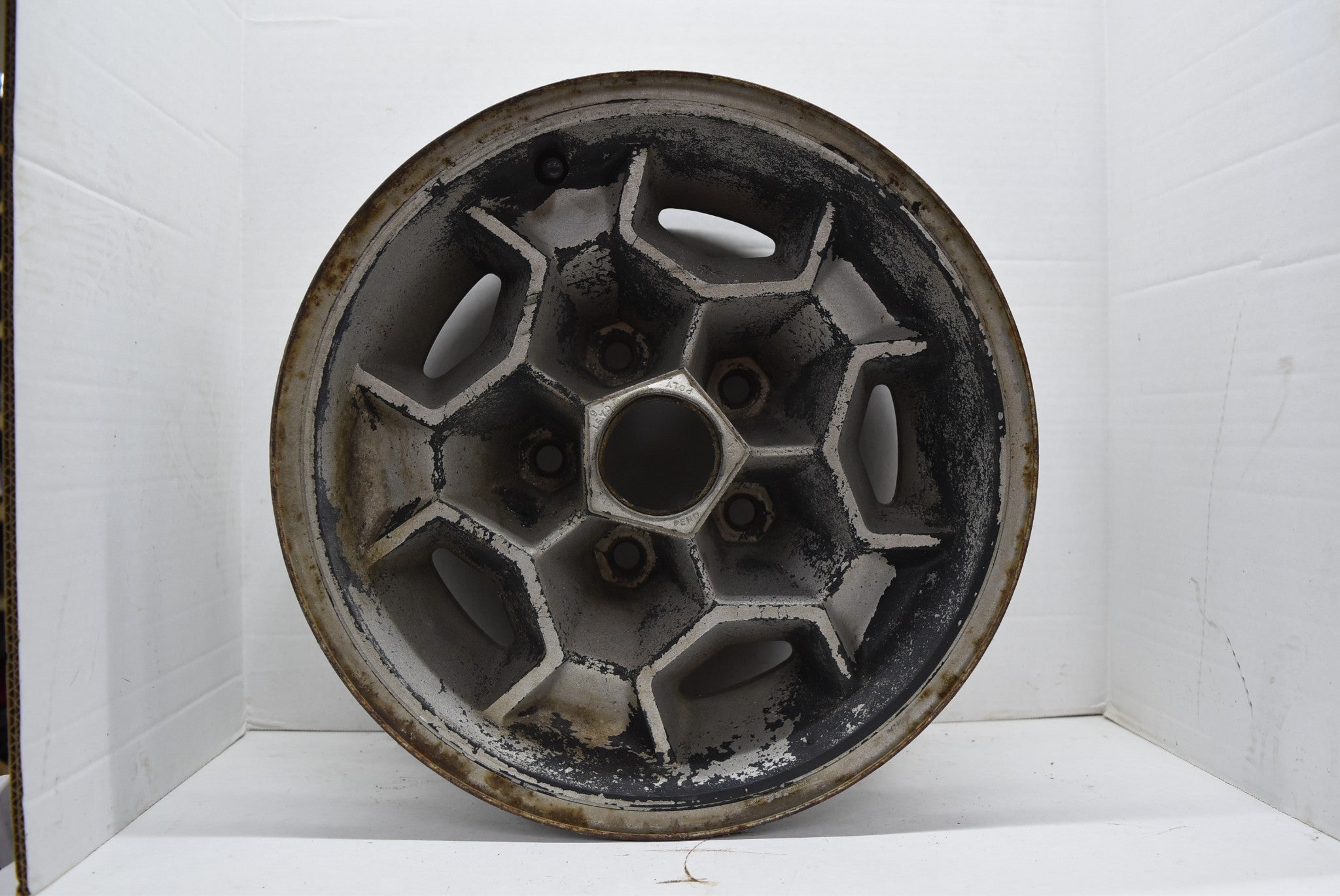 Pontiac Firebird Trans Am Honeycomb Wheel 14 x 7 JJ 1971 1972 1973 197 ...