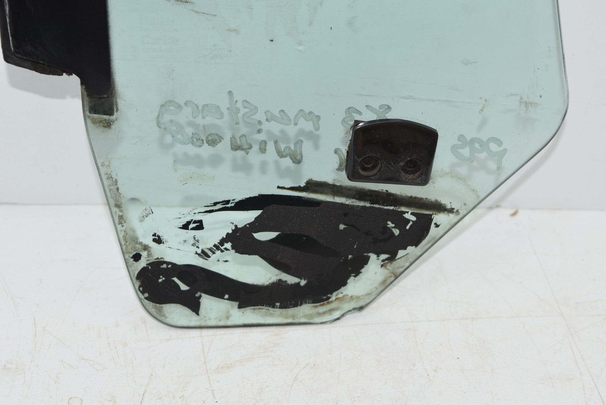 1983-1993 Ford Mustang Convertible Rear RH Quarter Panel Window Glass – FatMan's Garage, LLC