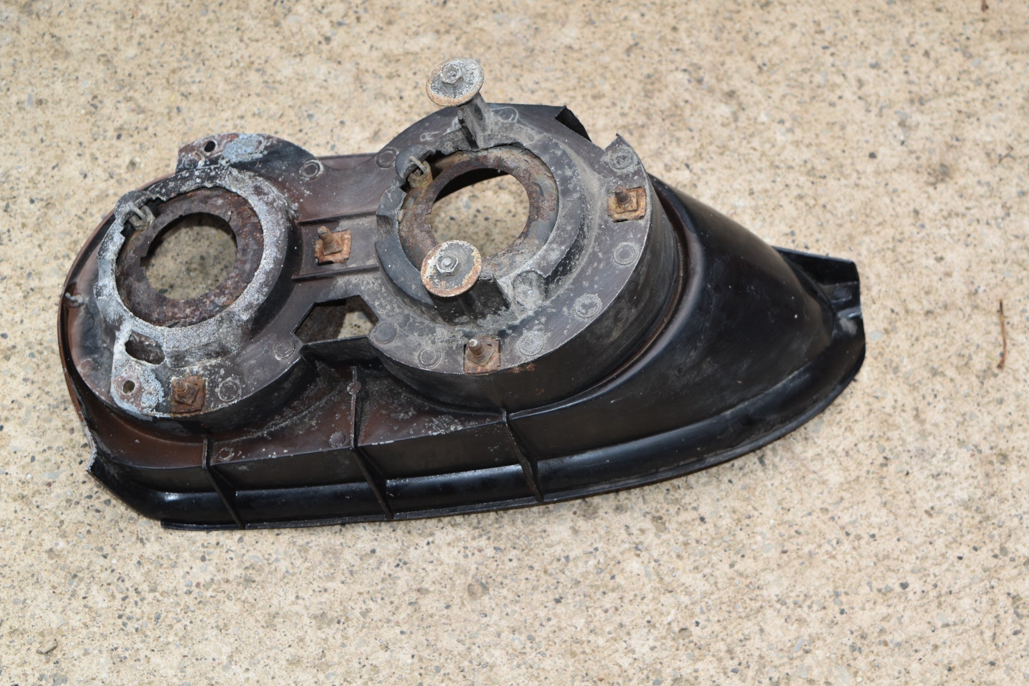 1964 1965 Ford Thunderbird Left Driver Headlight Housing Buckets Assem ...