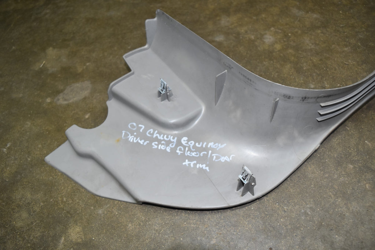 2007 2008 2009 Chevrolet Equinox Driver Left Door Sill Plate Panel Tri ...
