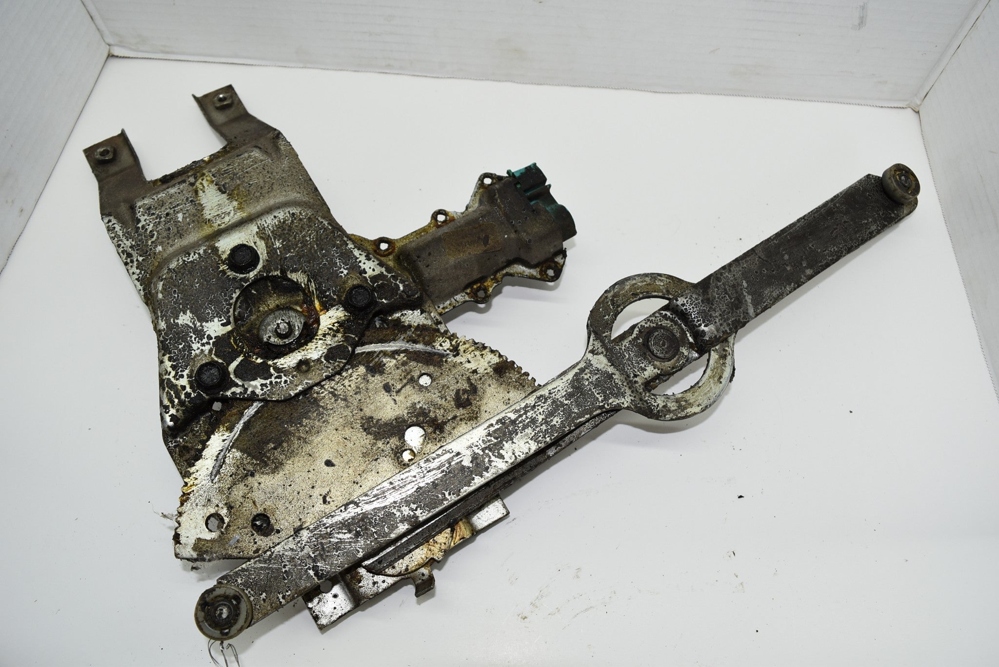 1973 1987 Chevy Suburban Rear Right Passenger Power Window Regulator 7 ...