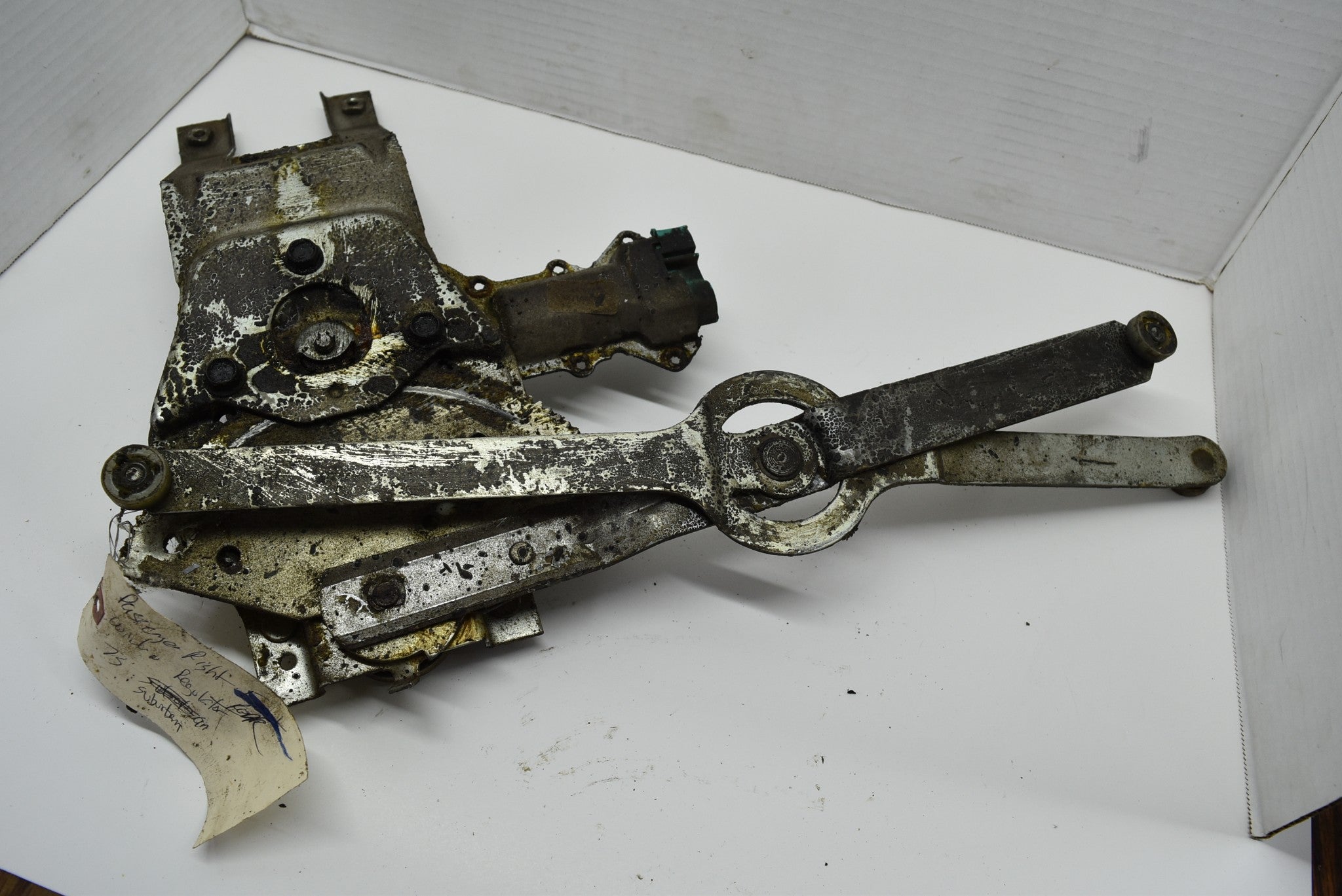 1973 1987 Chevy Suburban Rear Right Passenger Power Window Regulator 7 ...