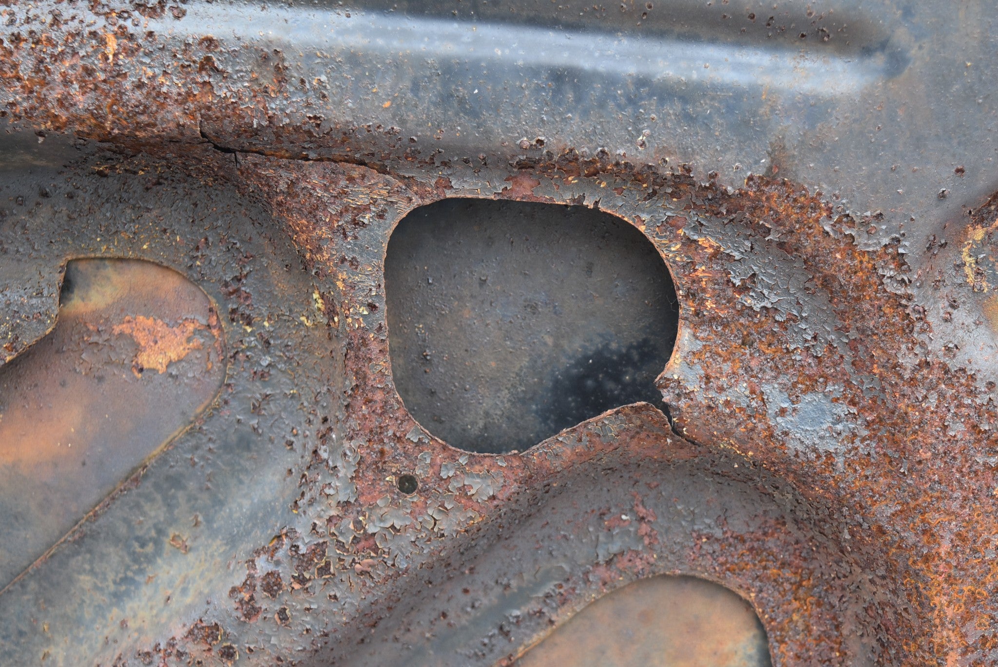 RARE 1968 68 Ford Ranchero Hood Bonnet Torino Fairlane 1969 69 BENT NE ...