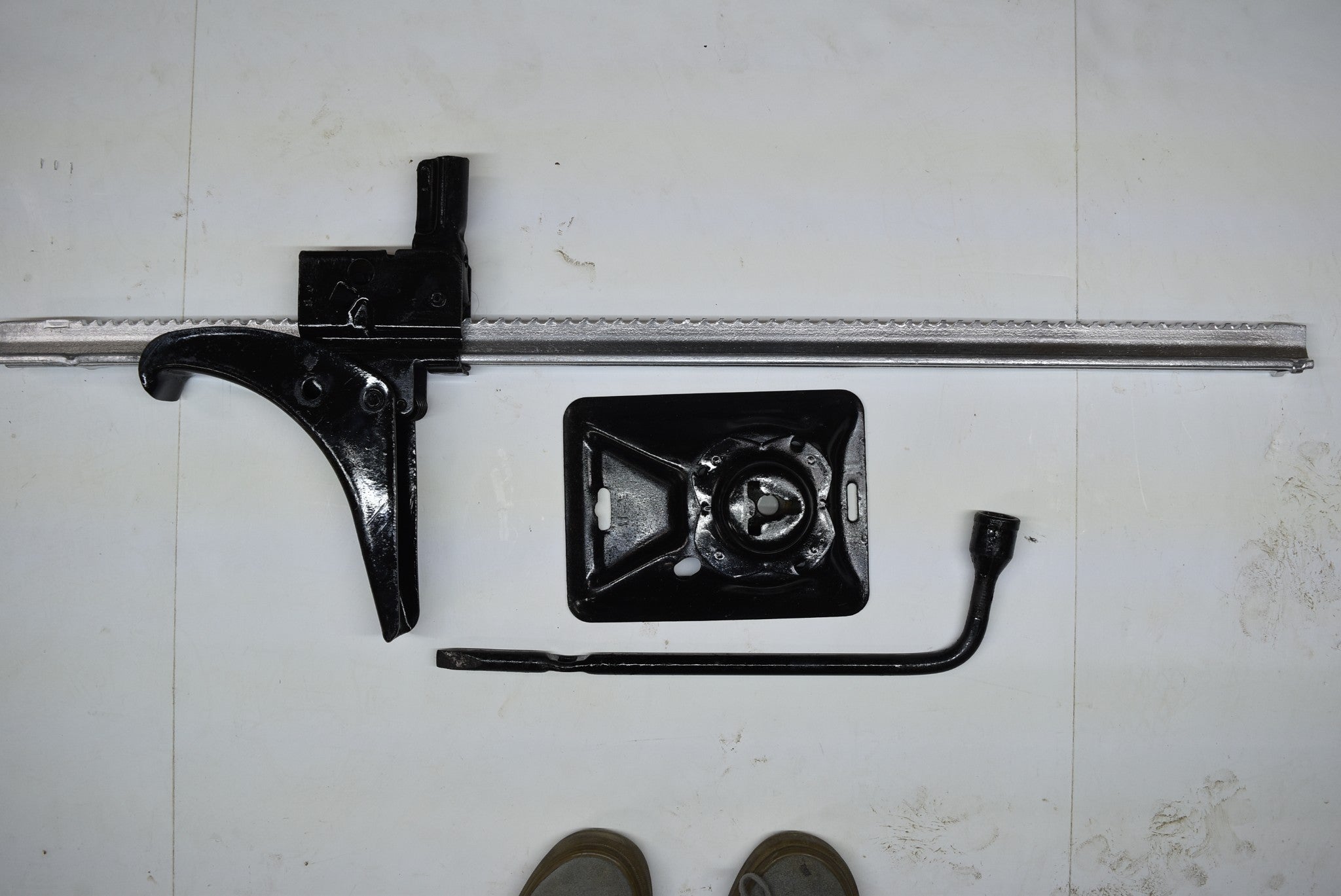 1970 Mopar B Body Bumper Jack Roadrunner Belvedere GTX Satellite Plymo ...