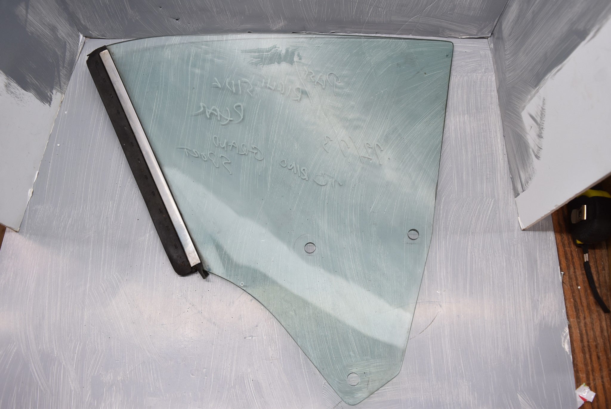 1972 1973 Ford Gran Torino Sport GTS Driver RH Rear Quarter Window Gla ...