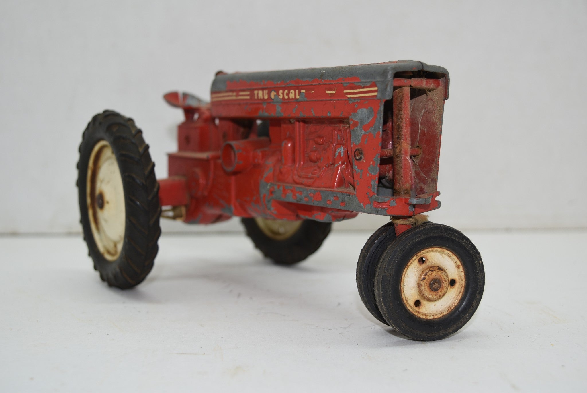 1952 Vintage Tru Scale Tractor Farm Equipment Diecast Toys Tru-Scale O ...