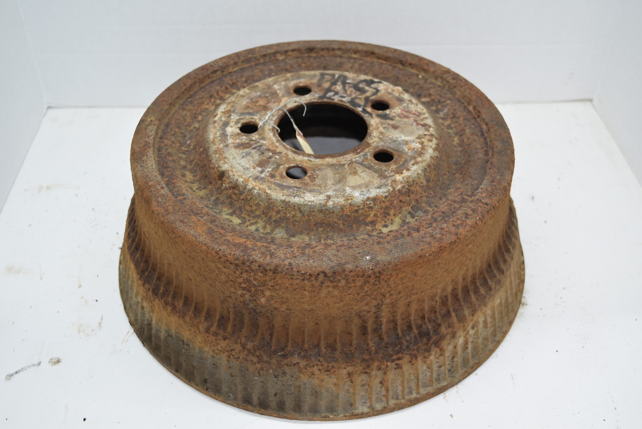 1968 68 Ford Ranchero Rear Brake Drum & Hub V8 Driver Right RH OEM 11 ...