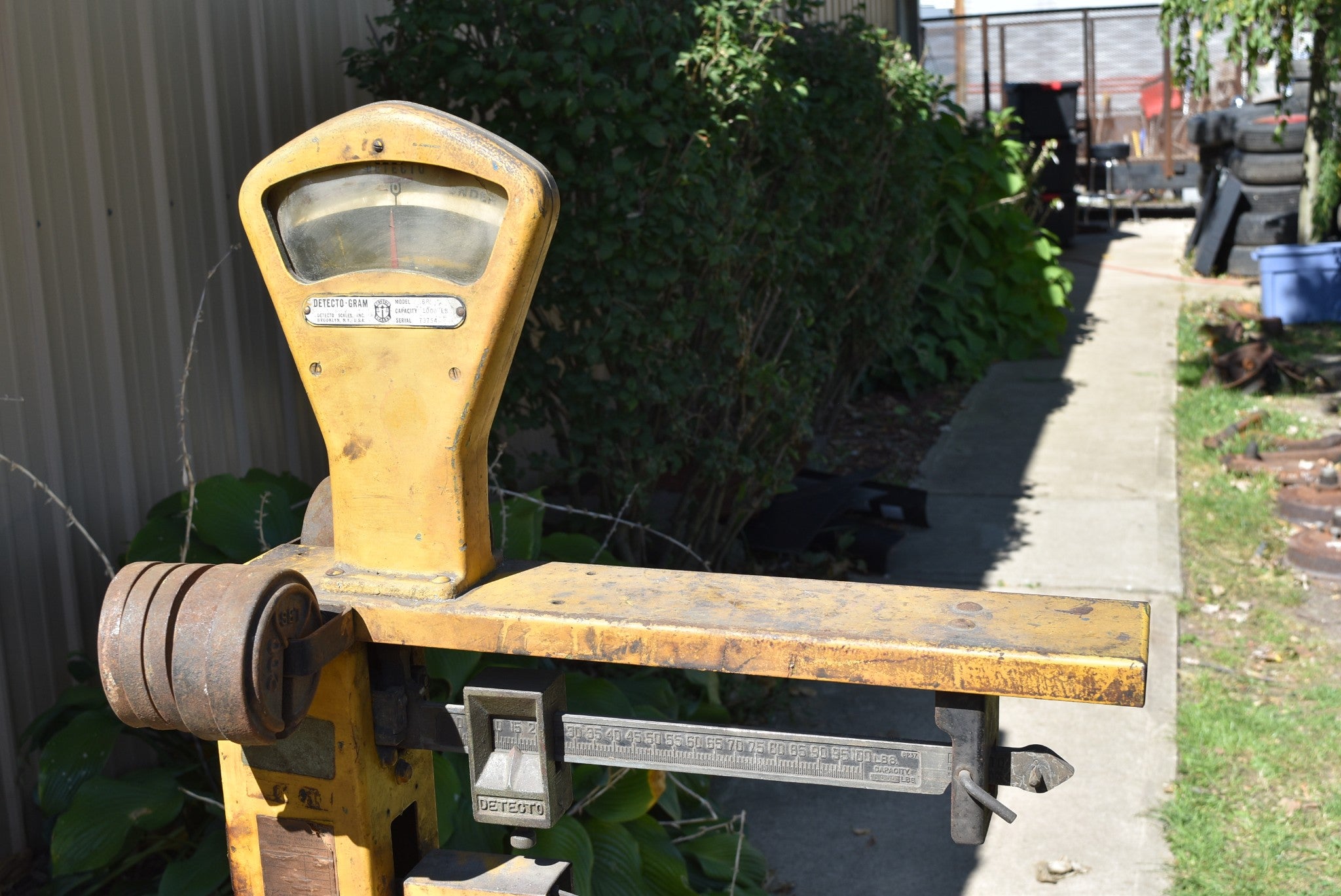 Vintage Detecto-Gram 1000 Pound Scale Yellow Balance Scale Decor Needs ...