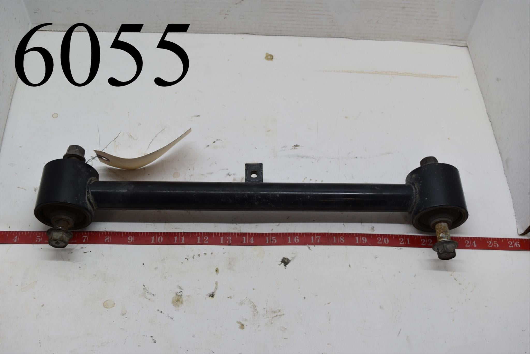 95 02 Isuzu Trooper Rear Axle Suspension 3rd Link Center Stabilizer Ba ...