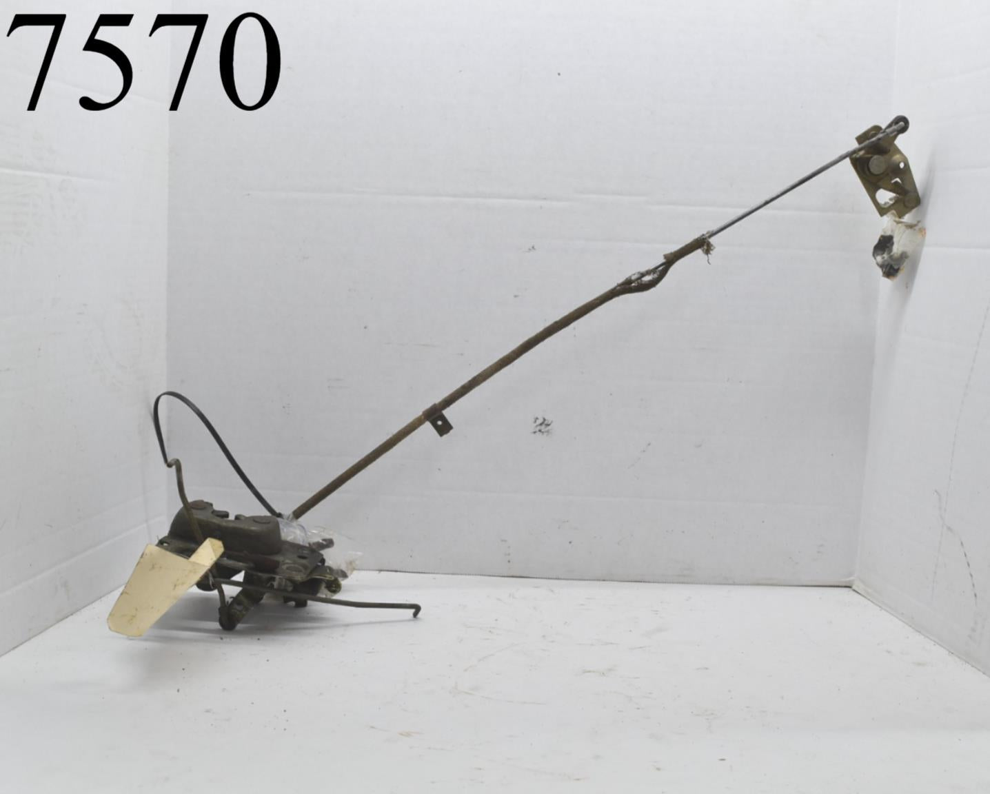 1968 1969 Ford Ranchero Passenger Left Door Linkage & Latch 68 69 Stri ...