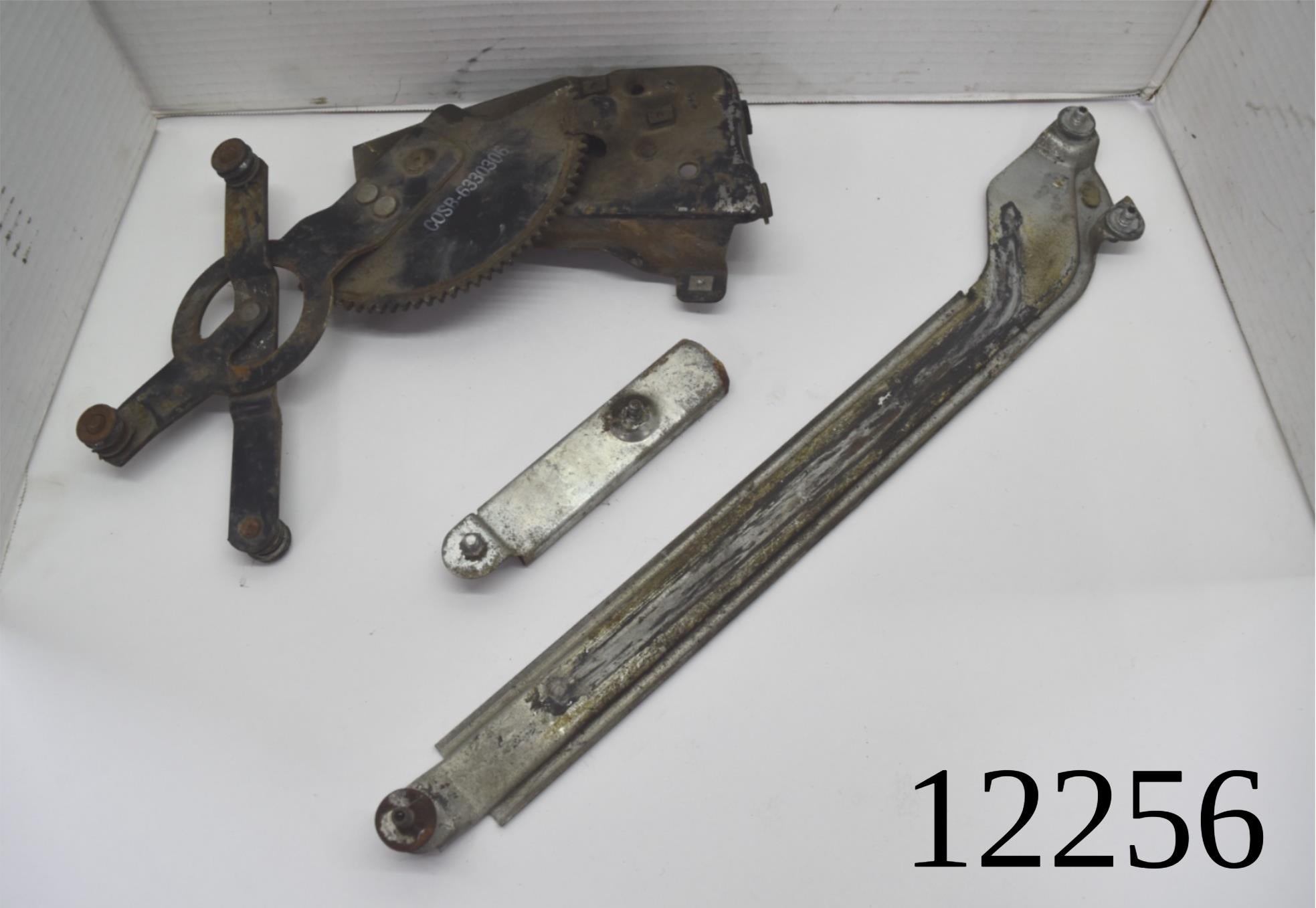 1958 1959 1960 FORD THUNDERBIRD PASSENGER REAR QUARTER WINDOW REGULATO ...