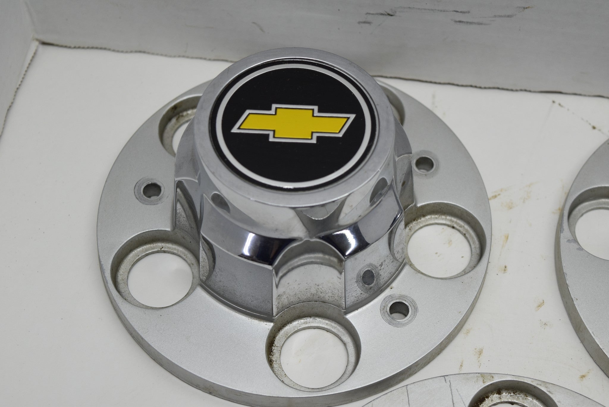 1977 1991 Chevrolet Chevy Suburban Blazer Center Cap Hub Rally Wheel S– FatMan's Garage, LLC