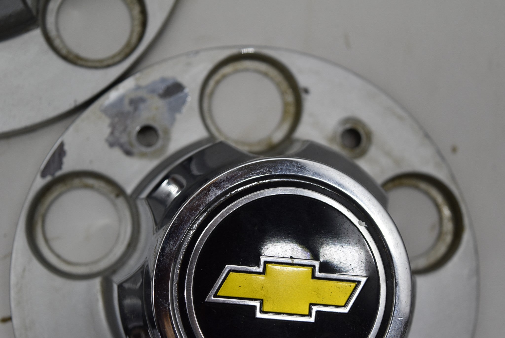 1977 1991 Chevrolet Chevy Suburban Blazer Center Cap Hub Rally Wheel S– FatMan's Garage, LLC