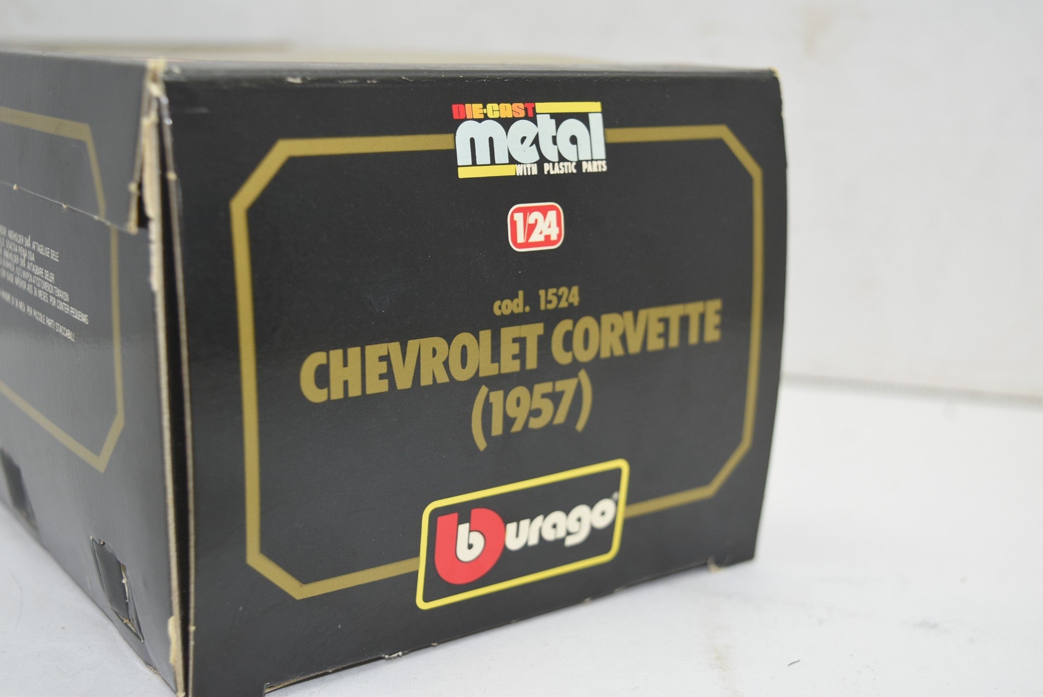 Burago 1957 Chevrolet Corvette Die Cast Metal With Plastic Parts New I ...