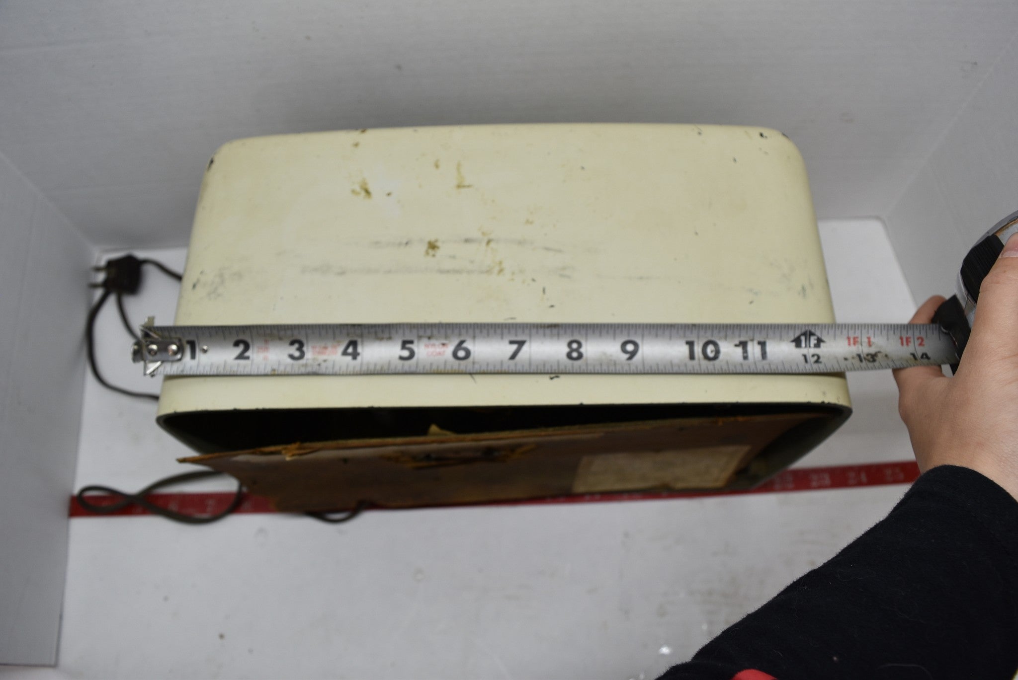 1940s Vintage Bakelite Radio Stereo Wards Airline Tube Collectible Ele ...