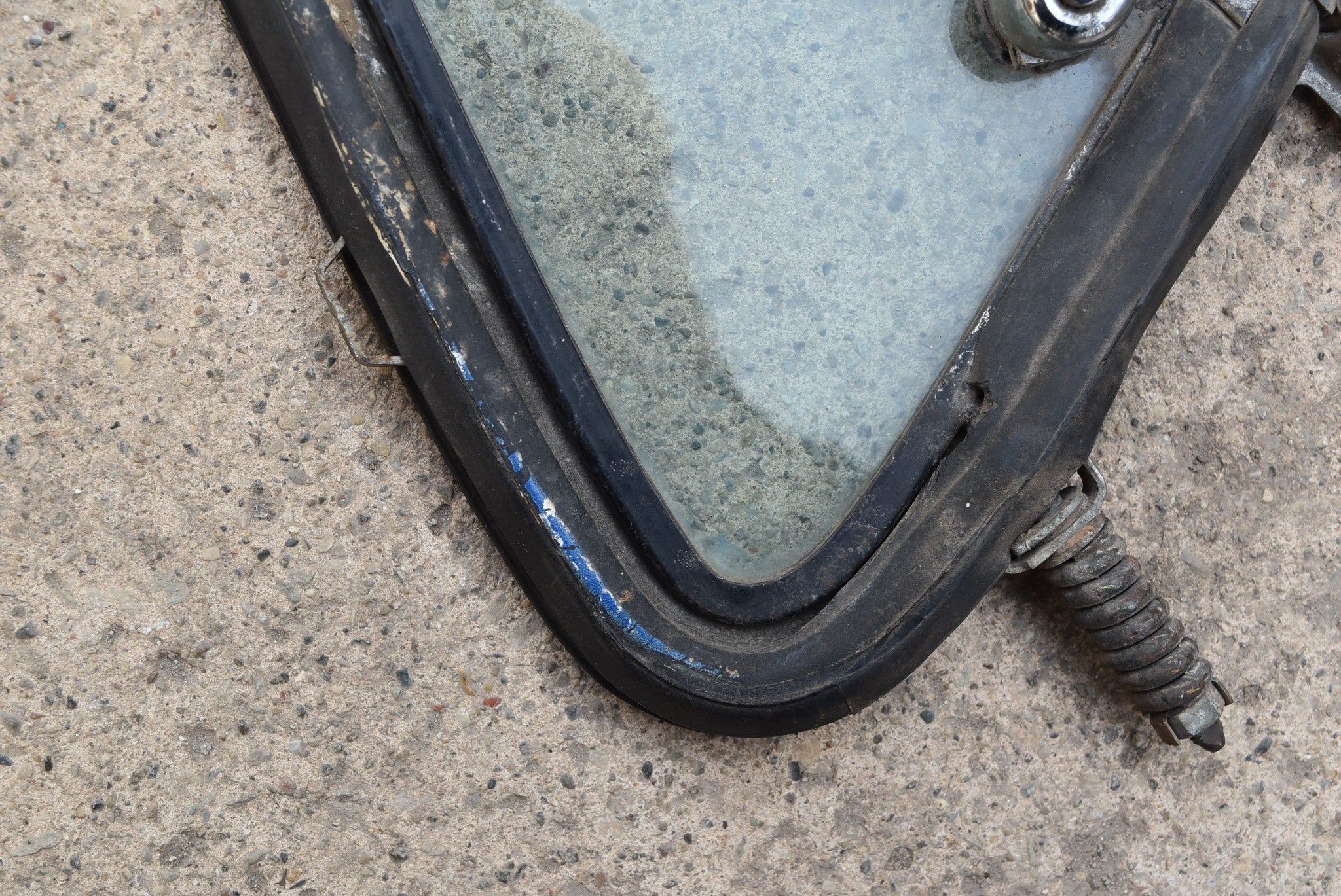 1981 1987 Chevy GMC C10 Suburban Squarebody Blazer RH Vent Window Asse ...