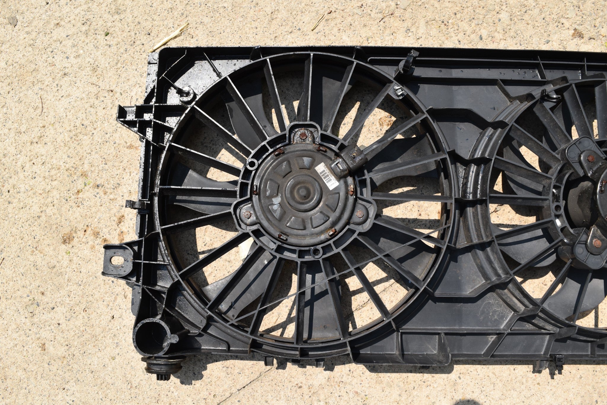 2007 CHEVROLET MONTE CARLO IMPALA COOLING RADIATOR FAN ASSEMBLY 07 200 ...