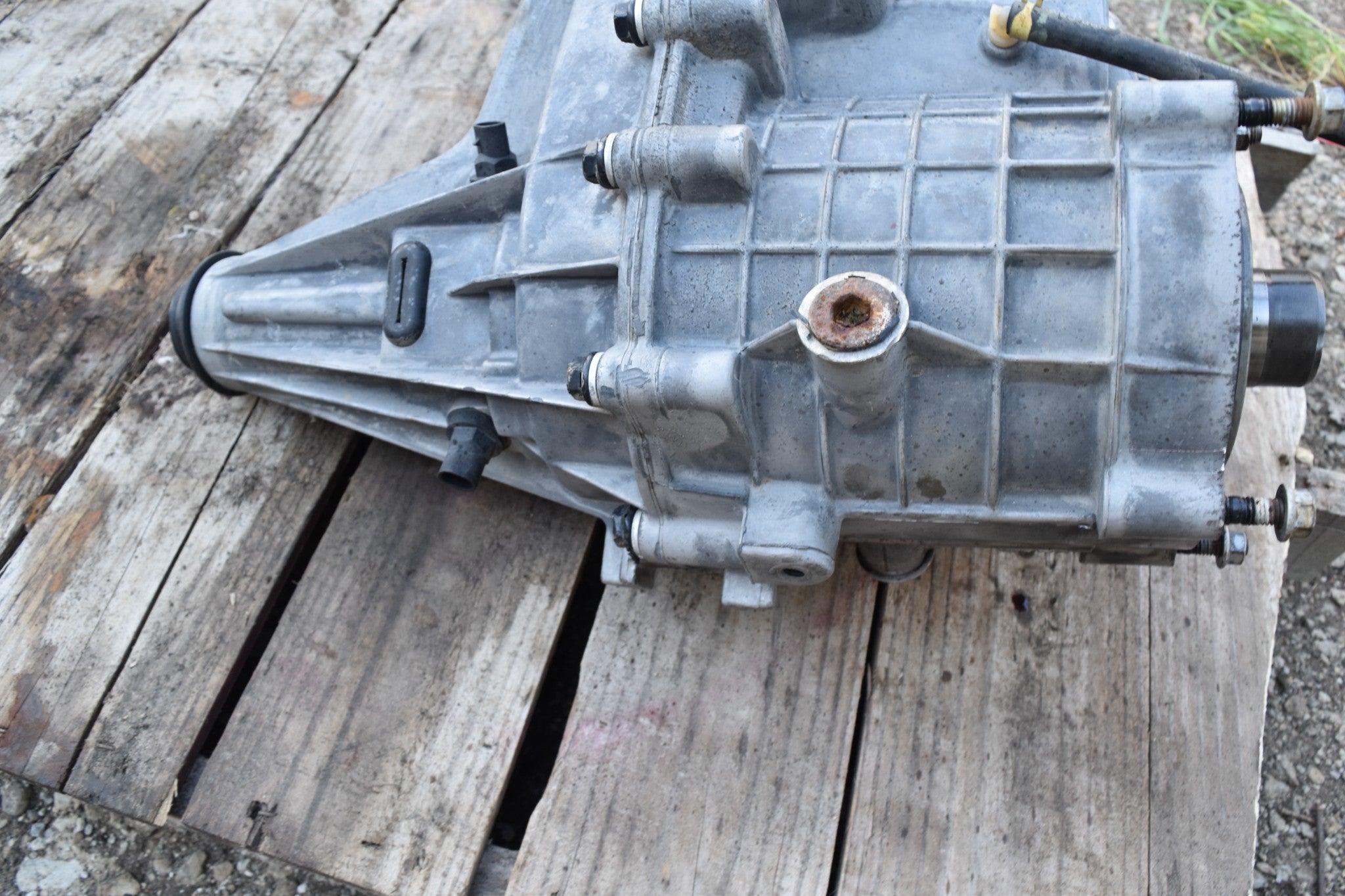 2002 GMC CHEVY GM ASTRO VAN 4L60E TRANSFER CASE NP136 02– FatMan's ...