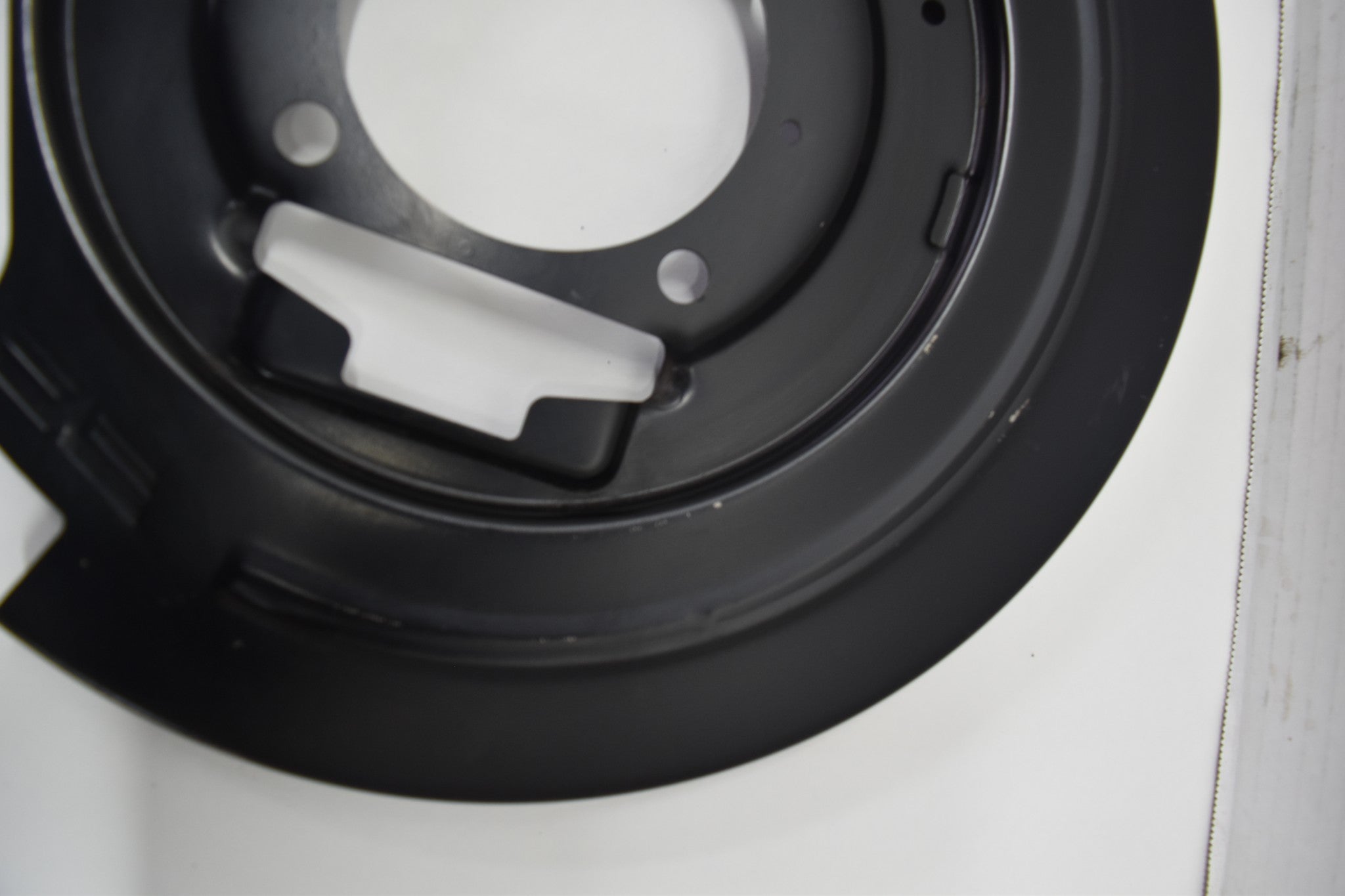 1997 2003 FORD F150 F250 EXPEDITION REAR BRAKE BACKING PLATE 98 99 00 ...