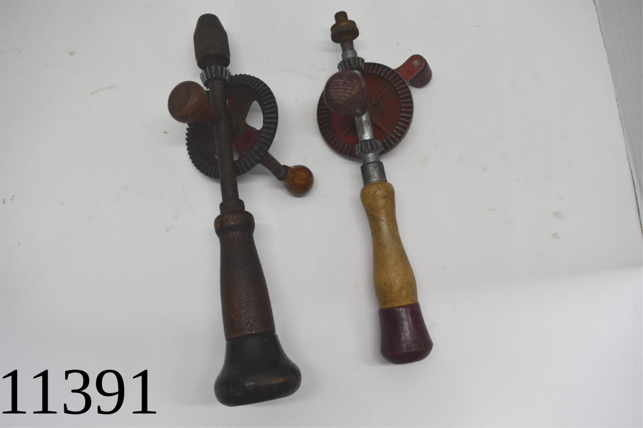 TWO VINTAGE EGG BEATER STYLE MANUAL HAND DRILLS DRILL BITS– FatMan's ...