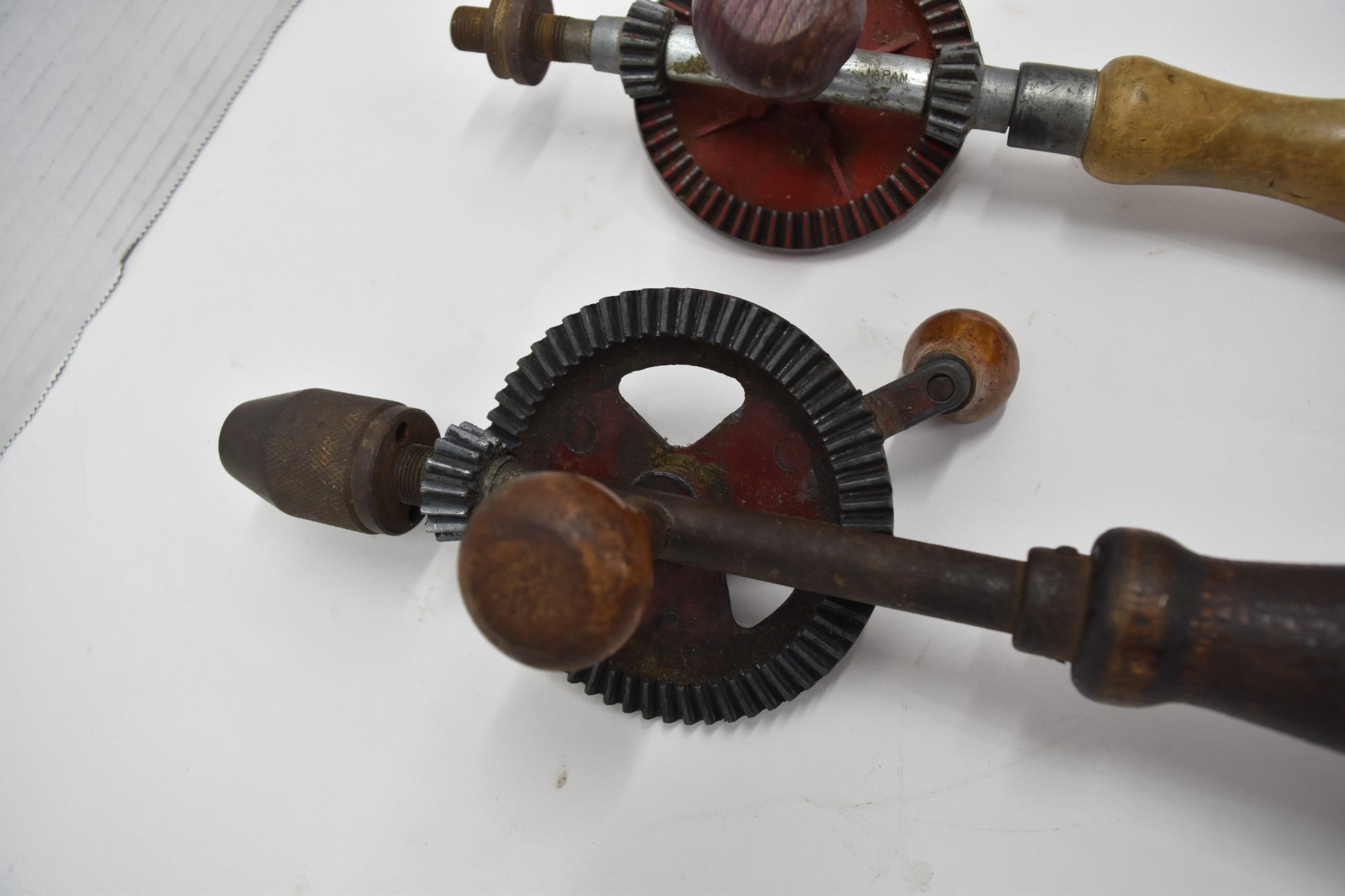 TWO VINTAGE EGG BEATER STYLE MANUAL HAND DRILLS DRILL BITS– FatMan's ...