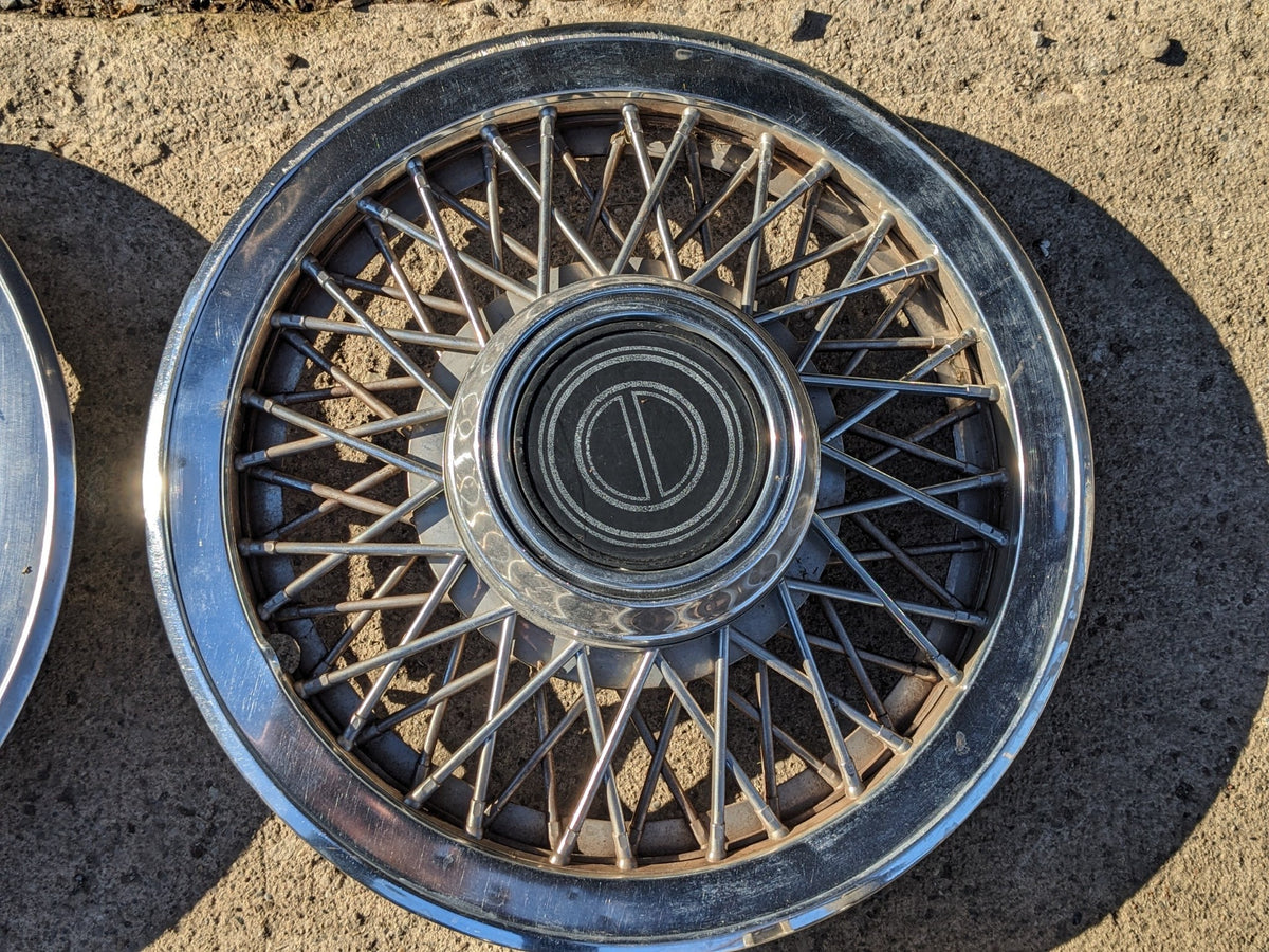 4 Ford Thunderbird Wire Spoke Hubcaps Wheel Covers14" 83-165AA E3SC-11 ...