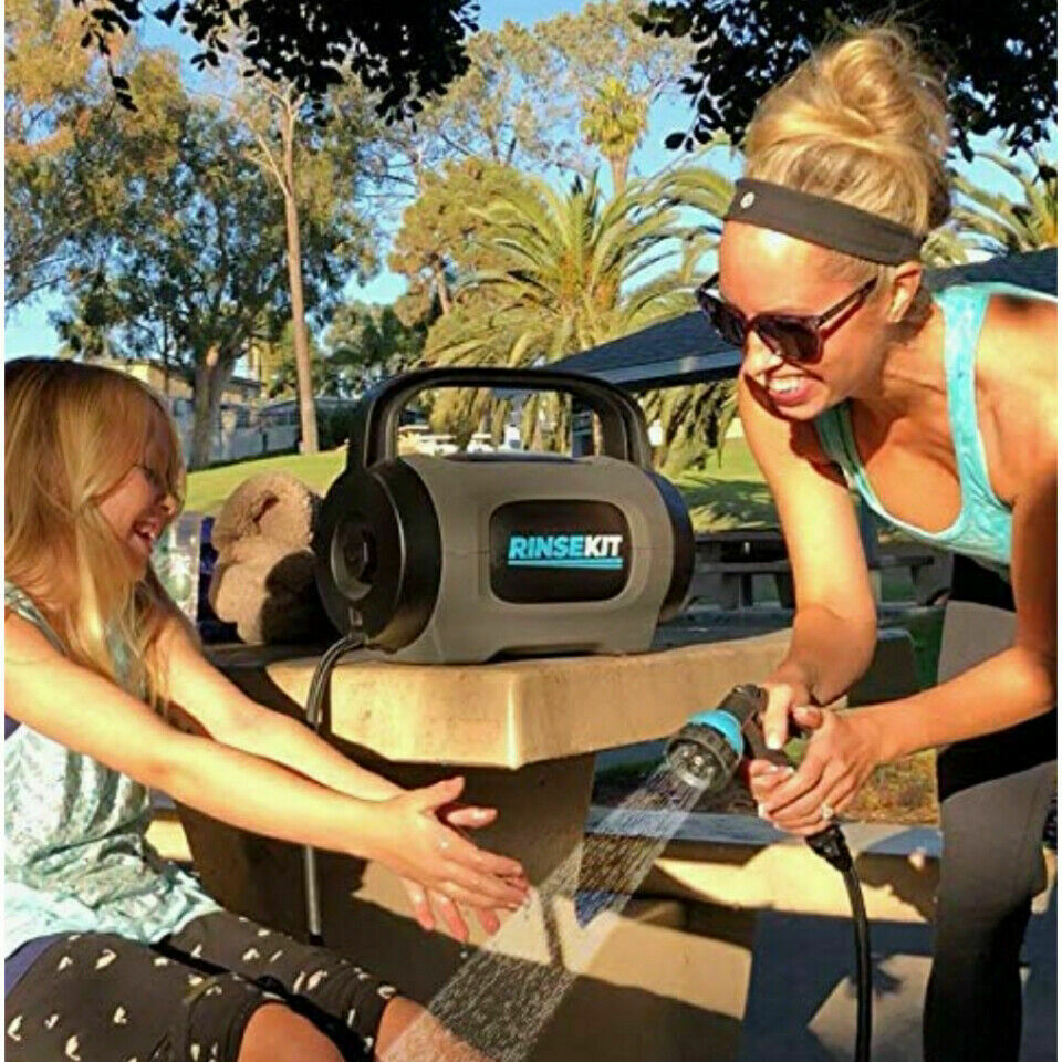 Portable Pressurized 1.5 Gallon Water RinseKit Pod Rinse Sprayer Outdo ...